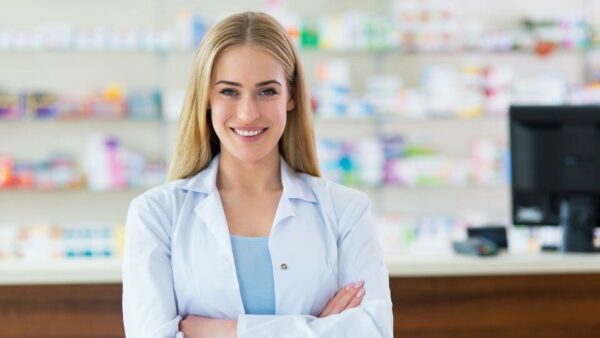 Farmacista: chi è, di cosa si occupa e come diventarlo - UniD Professional